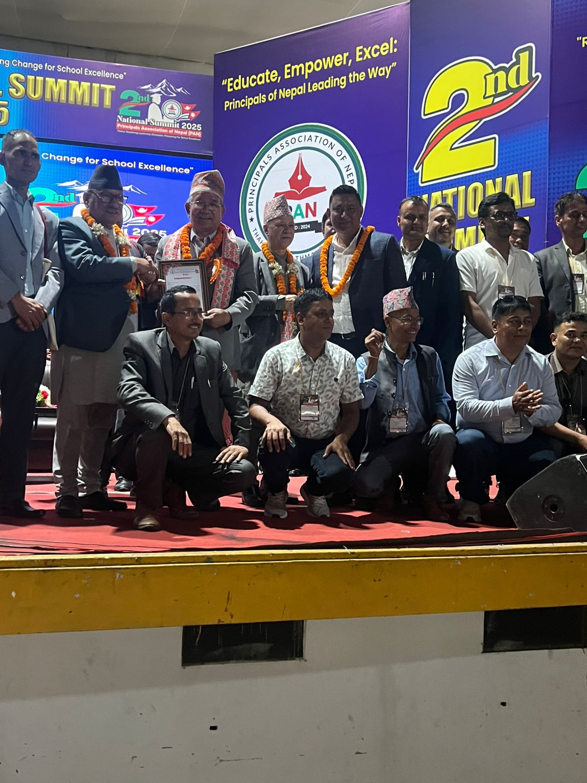 शिक्षा क्षेत्रमा उत्कृष्ट काम गरेको भन्दै ललितपुर महानगर पुरस्कृत ...